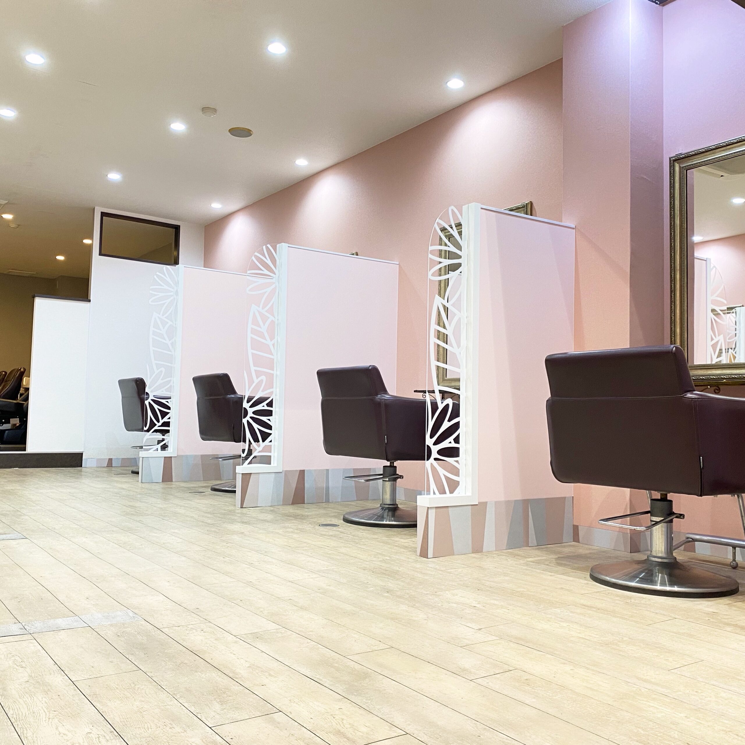 Rowland - KAMISMA【カミスマ】