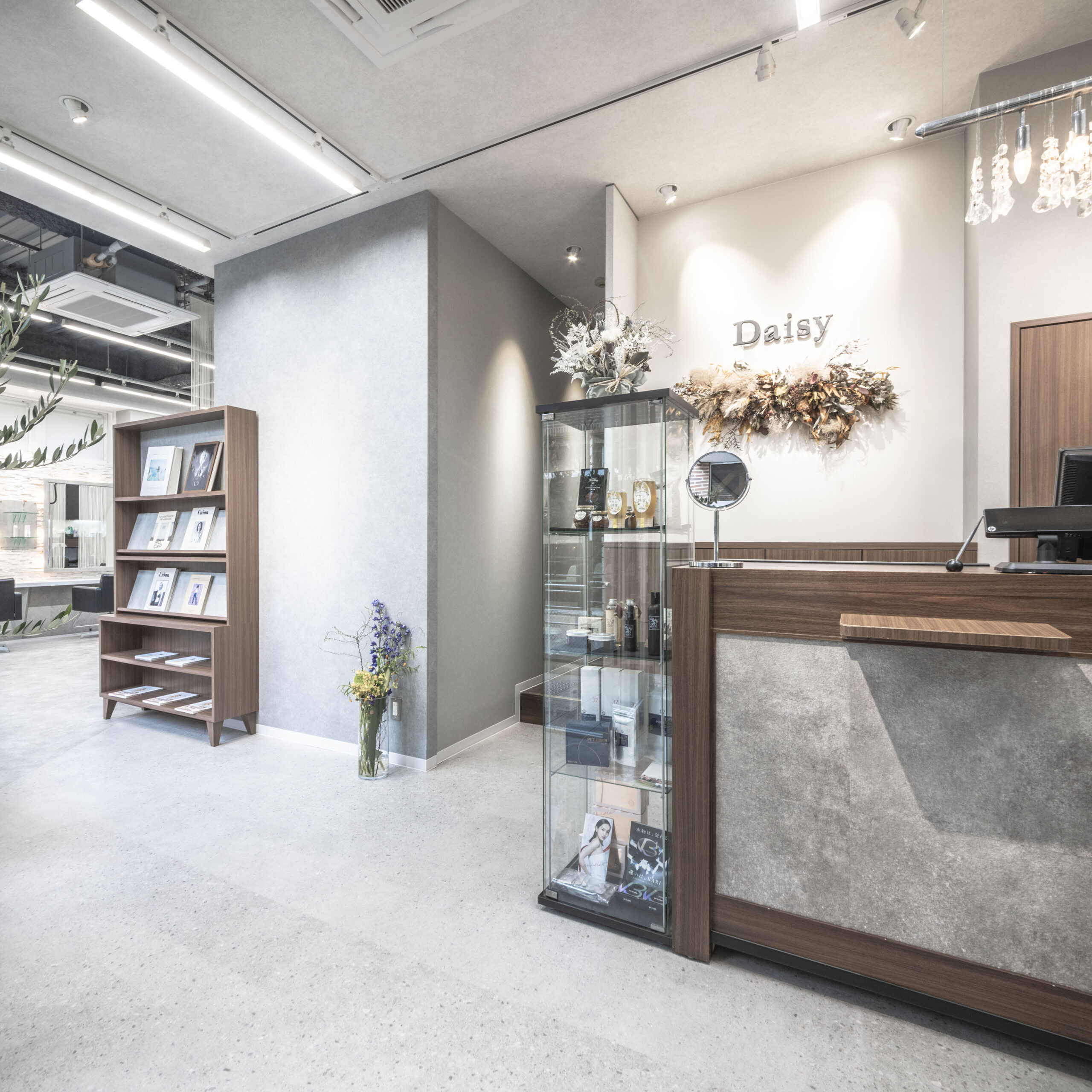 Daisy - KAMISMA【カミスマ】